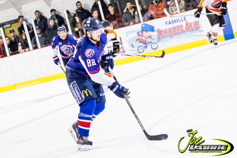 Jason Pitt avec le BigFoot… et le Blizzard - La Nouvelle Union et L ...