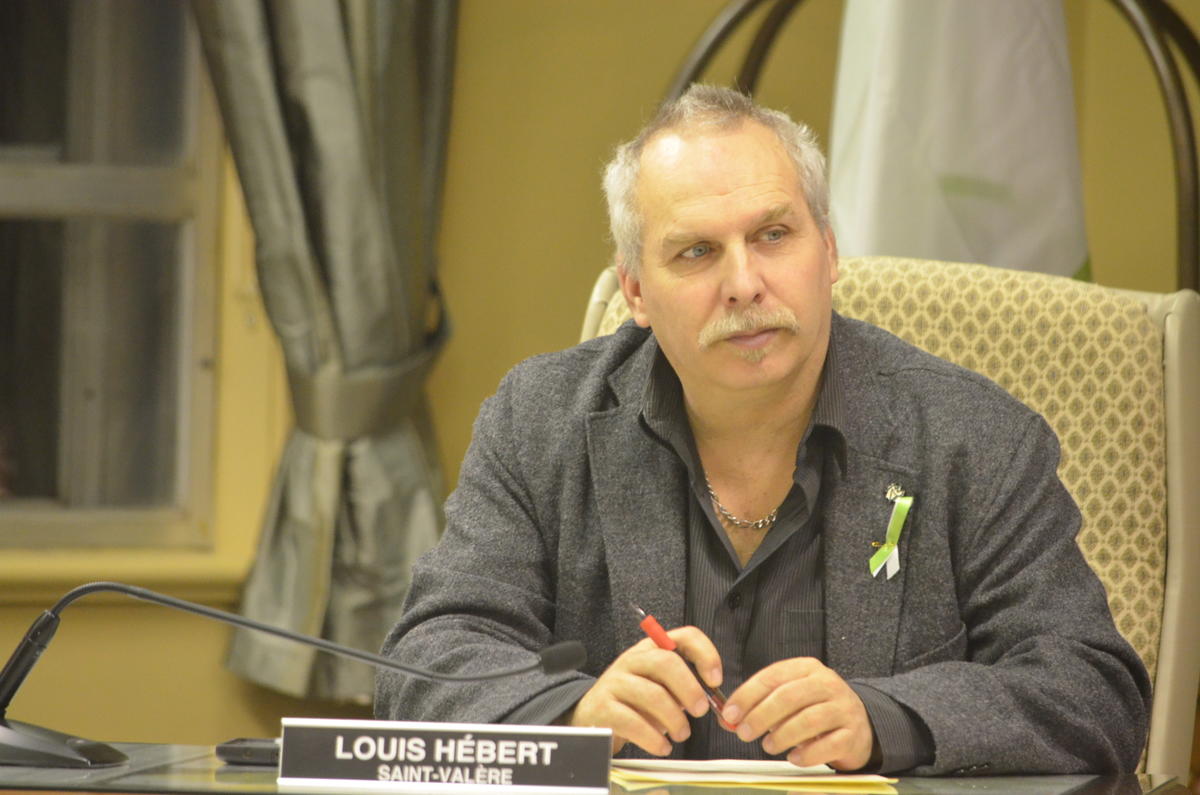 Du temps et des dossiers en suspens - La Nouvelle Union et L’Avenir de ...