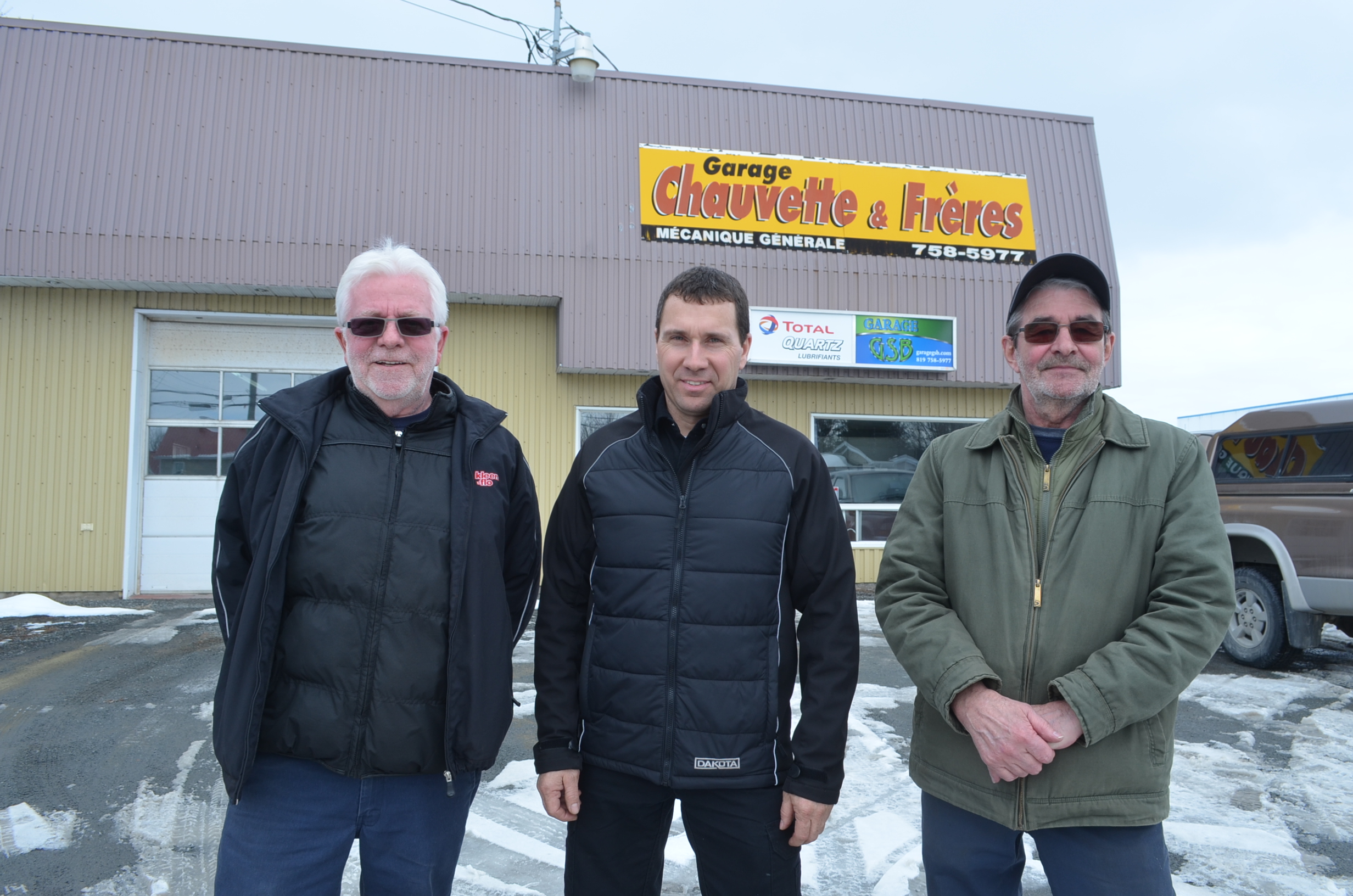 Les frères Chauvette… 36 ans sous le capot! - La Nouvelle Union et L ...