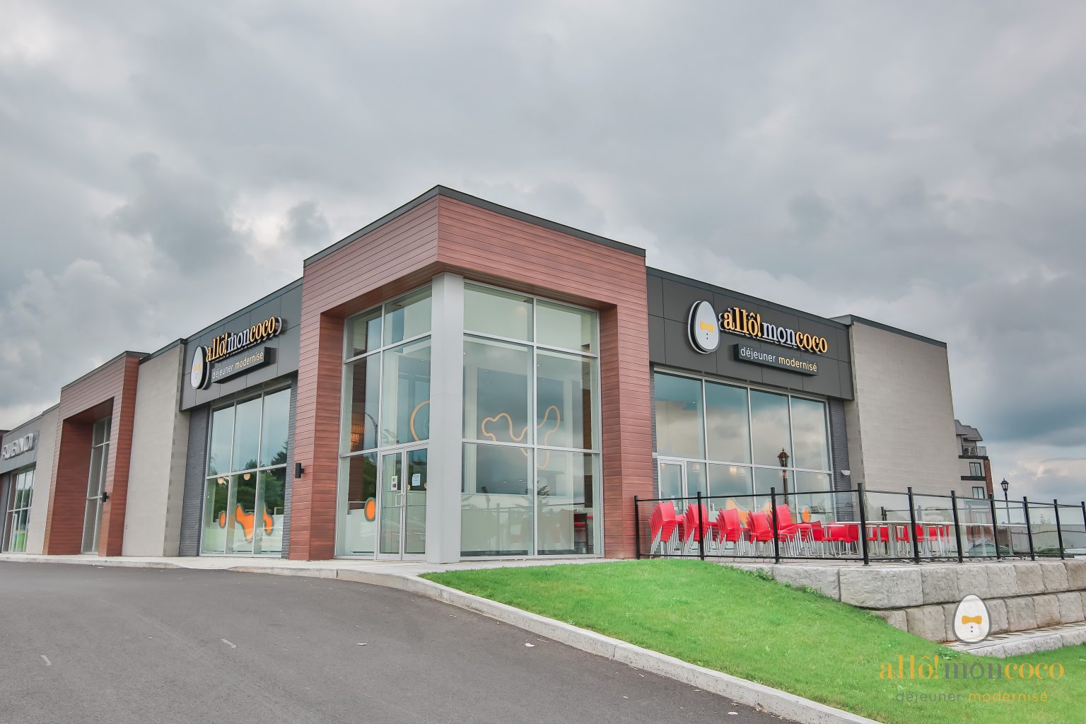 Allô! Mon coco ferme… temporairement, espère son P-D.G. - La Nouvelle ...