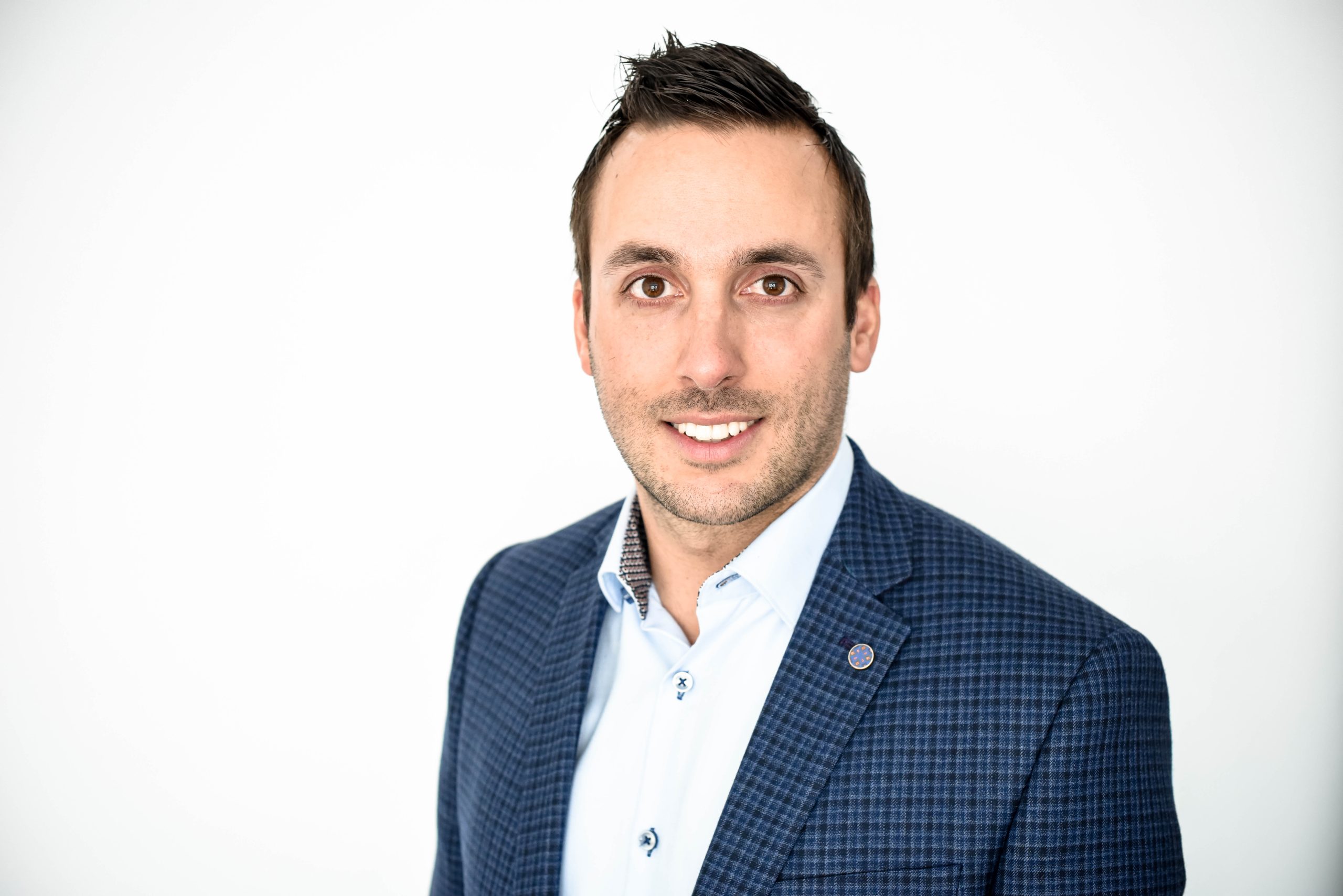 Il cimente son talent dans les grandes villes - La Nouvelle Union et L ...