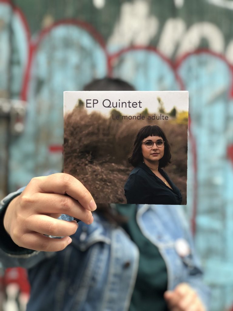 Avec son premier album, Elisabeth Provencher entre dans «Le monde ...