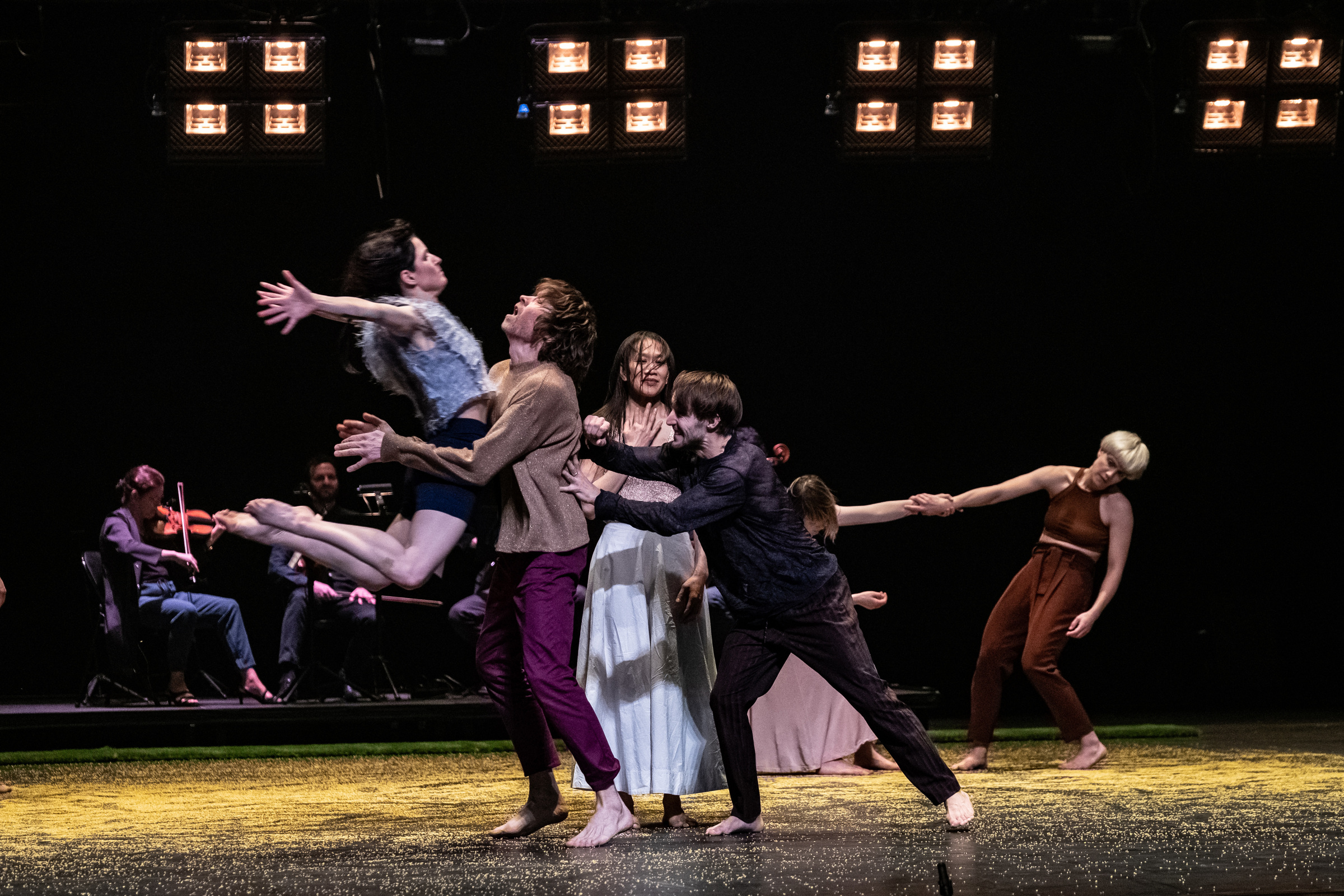 Danse et cordes en spectacle au Carré 150 - La Nouvelle Union et L ...