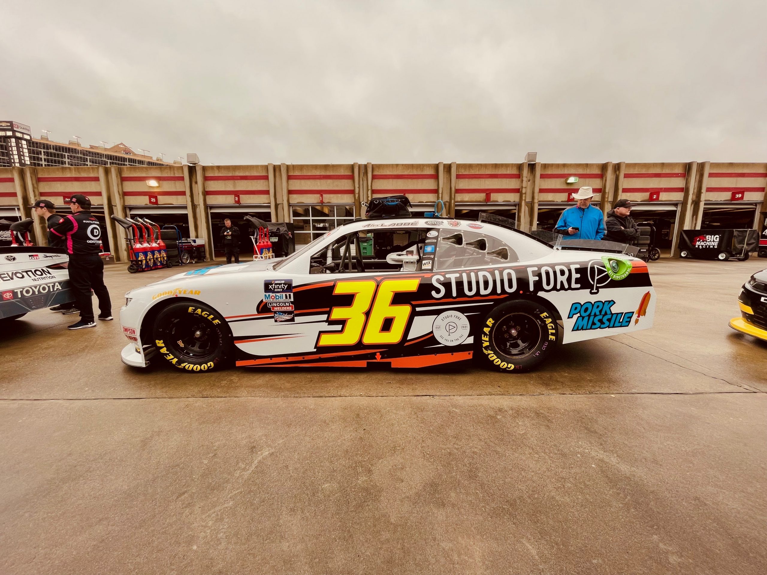 Une 19e place pour Alex Labbé au Atlanta Motor Speedway - La Nouvelle ...