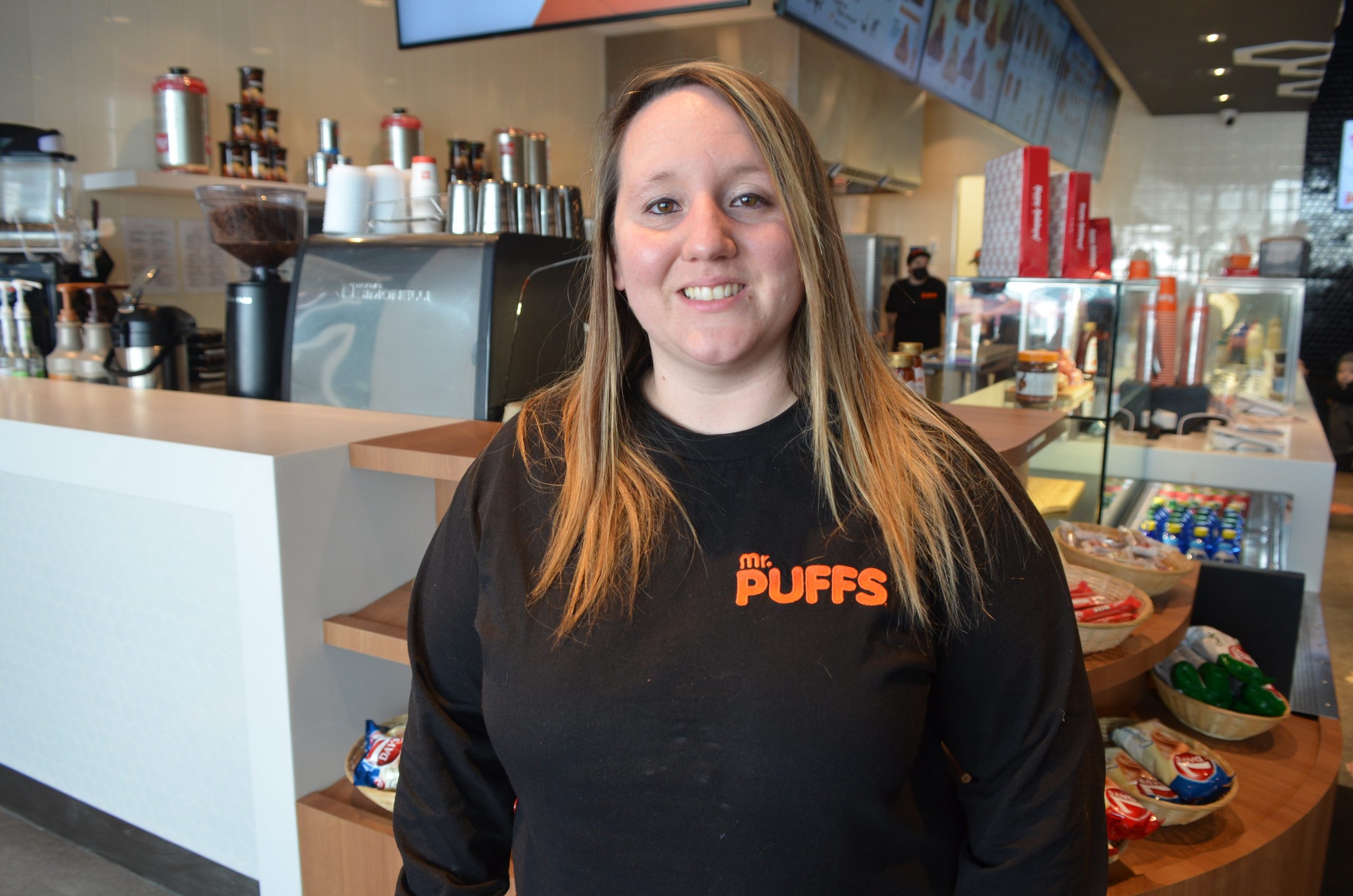 Audrey-Ann Marcotte ouvre une franchise de Mr. Puffs - La Nouvelle ...
