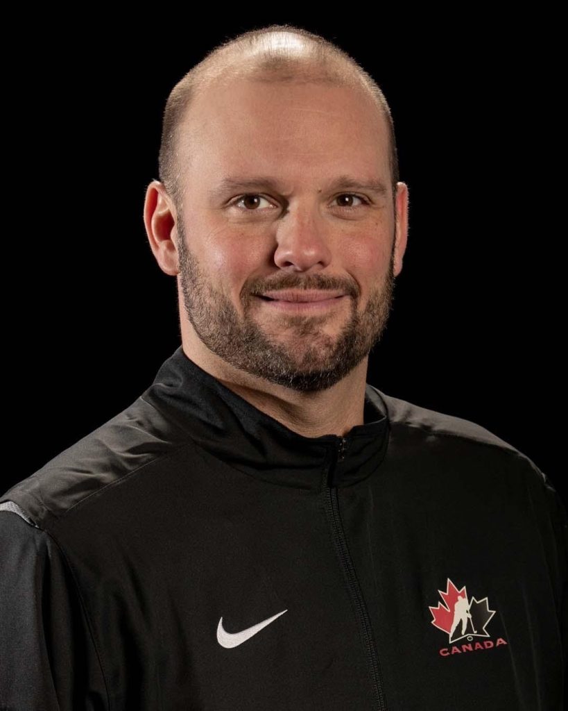 Défi mondial des moins de 17 ans : Carl Mallette nommé entraîneur ...