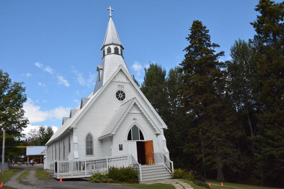 Un plongeon dans l'histoire au Site patrimonial Holy Trinity - La ...