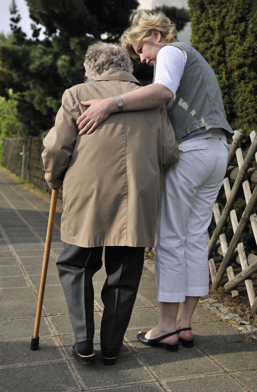 Proches aidants : savoir se reconnaître pour bien s'entourer - La ...