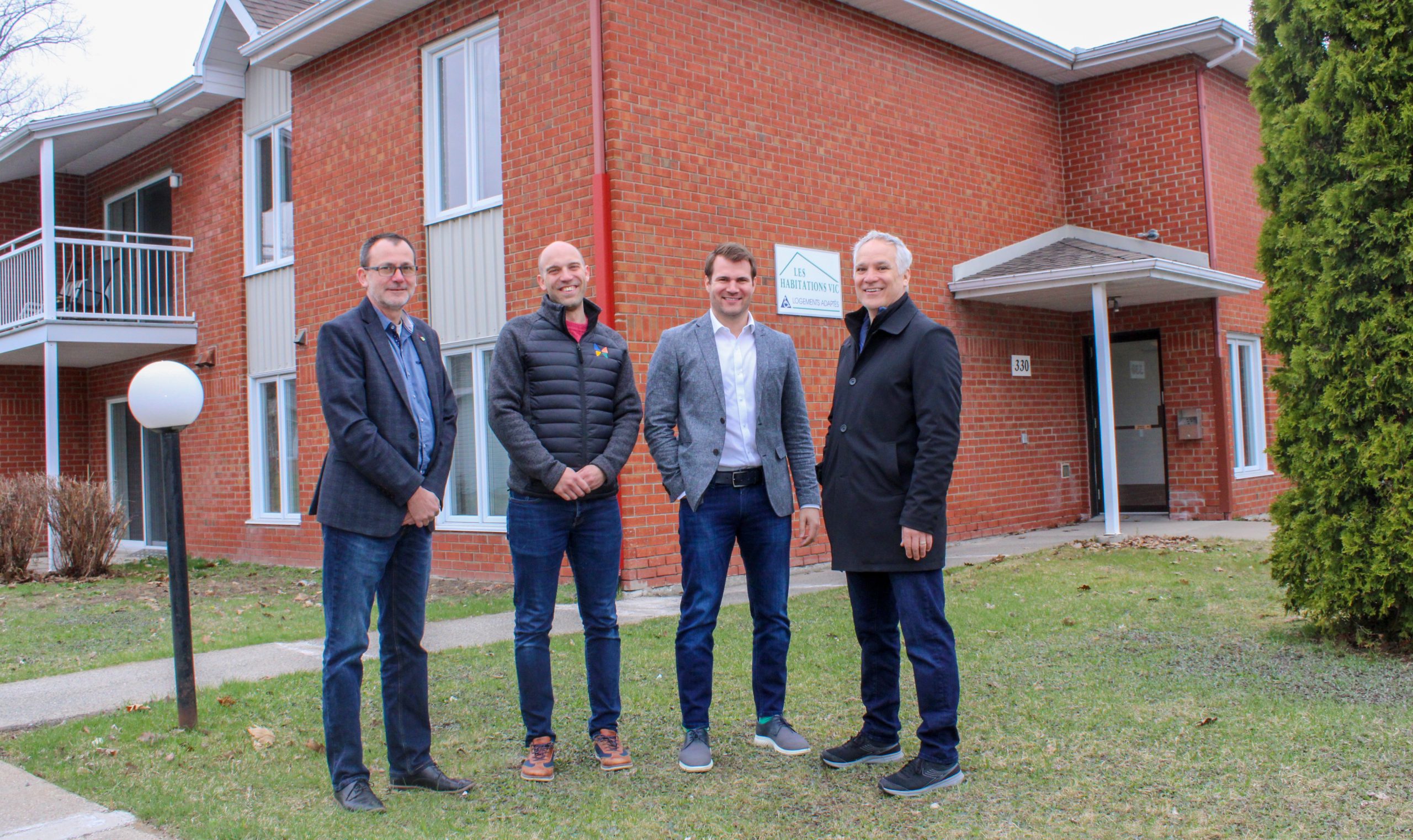 Plus de 1 M $ pour accélérer la réalisation de 15 logements sociaux et ...