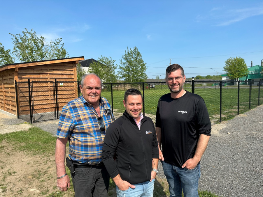 Meunerie Victo/Boutique La Niche propose un parc canin d'agilité à ...