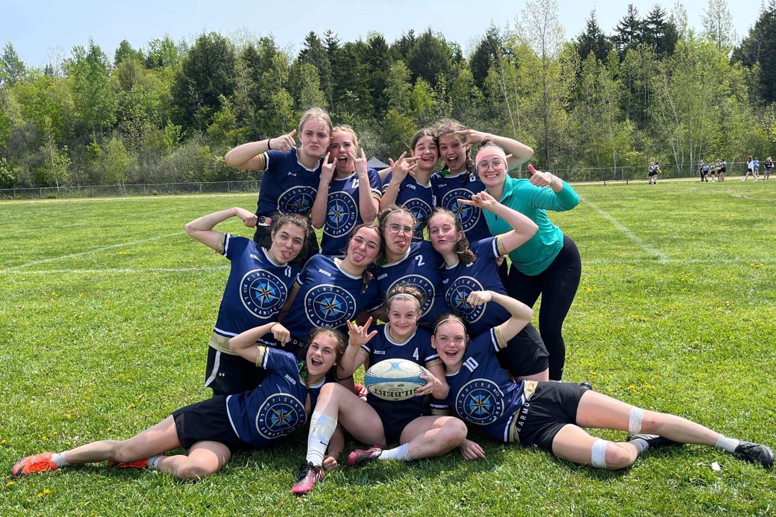 Du rugby féminin à la polyvalente La Samare - La Nouvelle Union et L ...