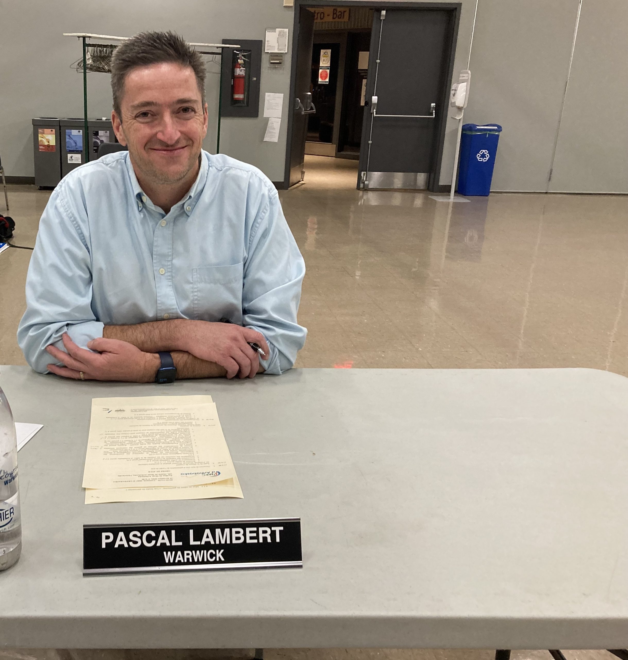 Warwick ébranlée : le maire Pascal Lambert lutte pour sa vie - La ...