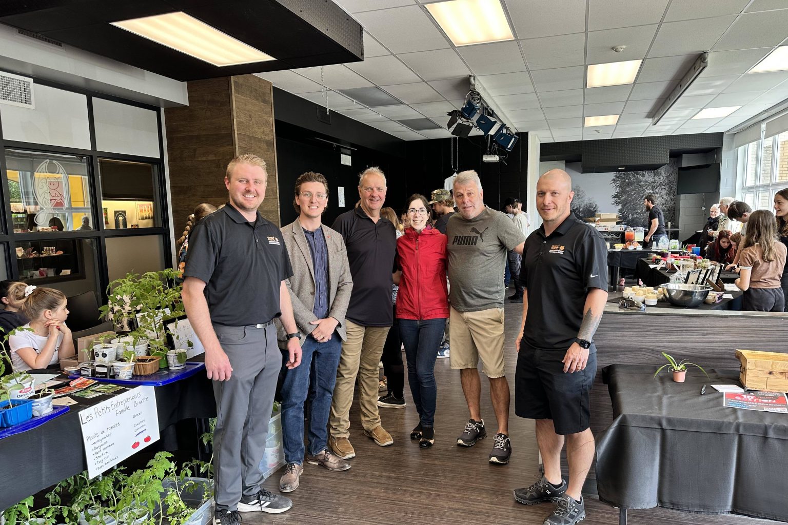 Le Marché des petits entrepreneurs inspire la jeunesse de L'Érable - La ...