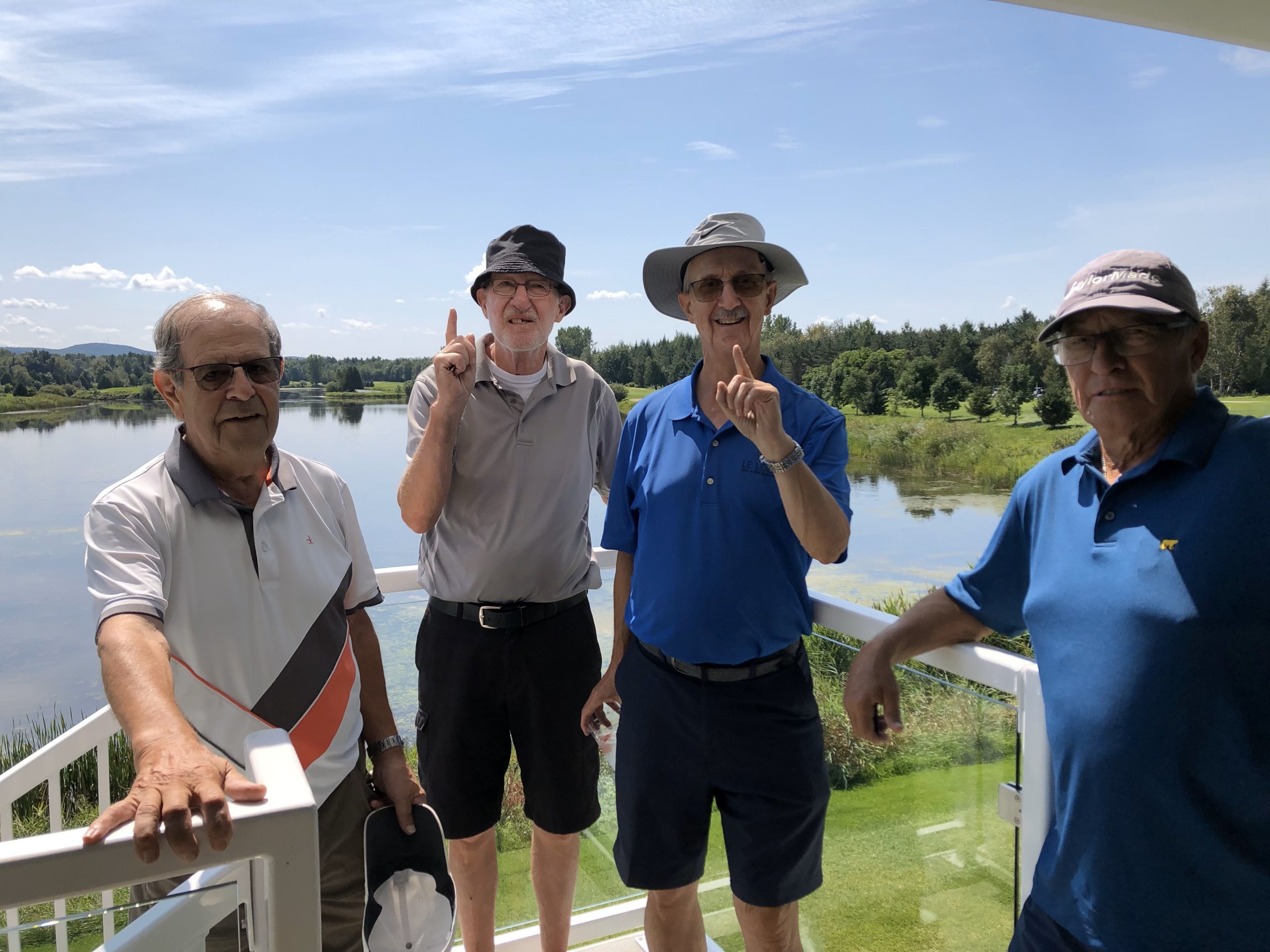 Un quatrième trou d'un coup pour Serge Désilets - La Nouvelle Union et ...