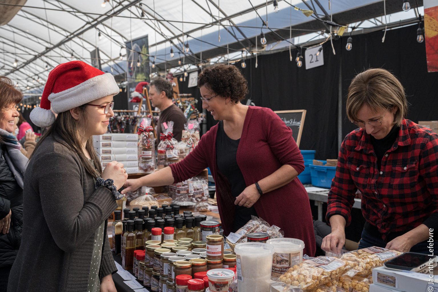 Un achalandage record pour le 15e Marché de Noël L'Érable-Arthabaska ...