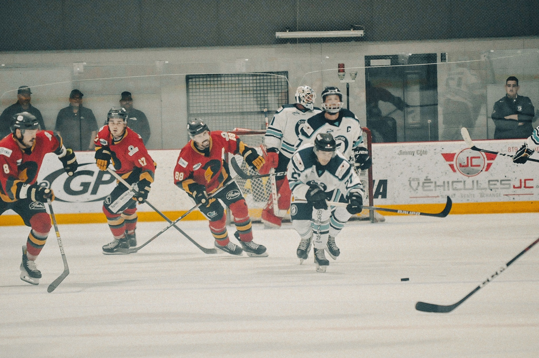 Le Métal Pless dans une position délicate - La Nouvelle Union et L ...