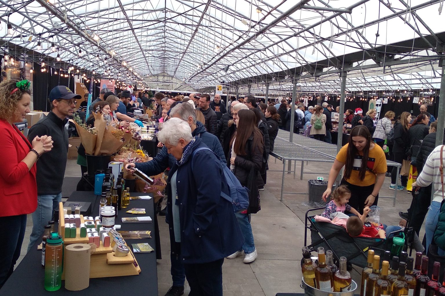 Retombées directes de 344 000 $ pour le Marché de Noël L'Érable ...