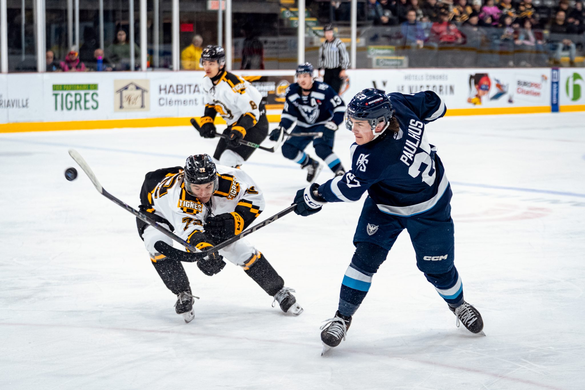 La défensive mise à rude épreuve - La Nouvelle Union et L’Avenir de l ...