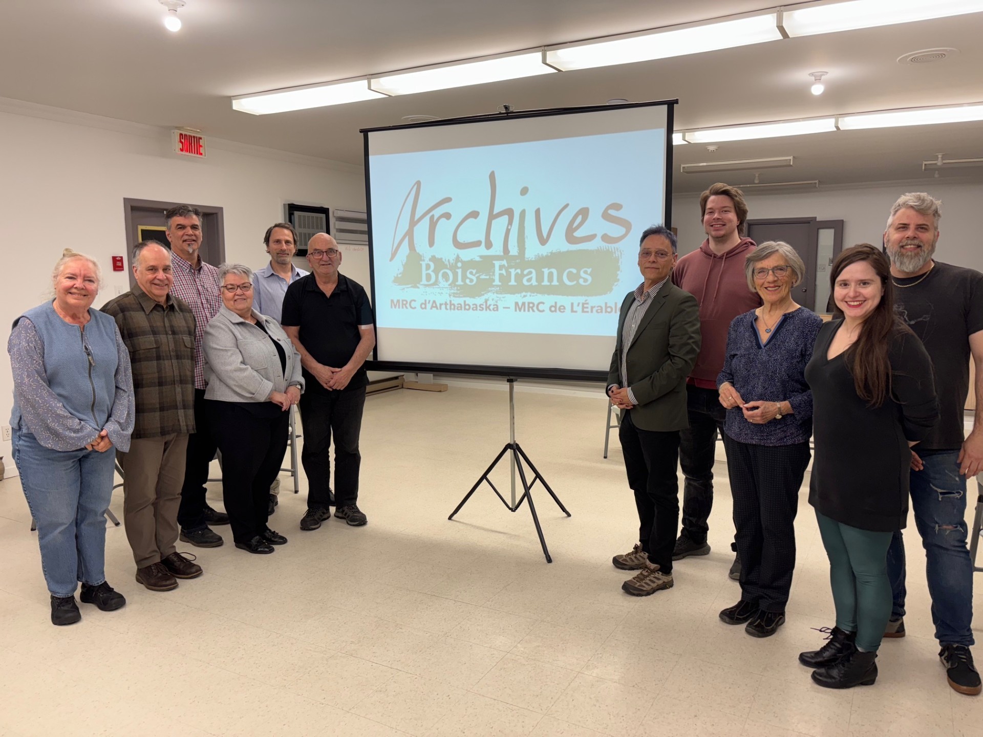 Deux archivistes pour ses 10 ans - La Nouvelle Union et L’Avenir de l ...