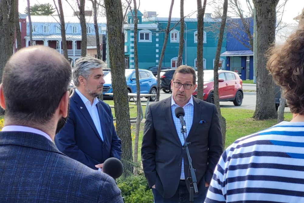 Yves-François Blanchet en appui à Daniel Lebel à Victoriaville - La ...