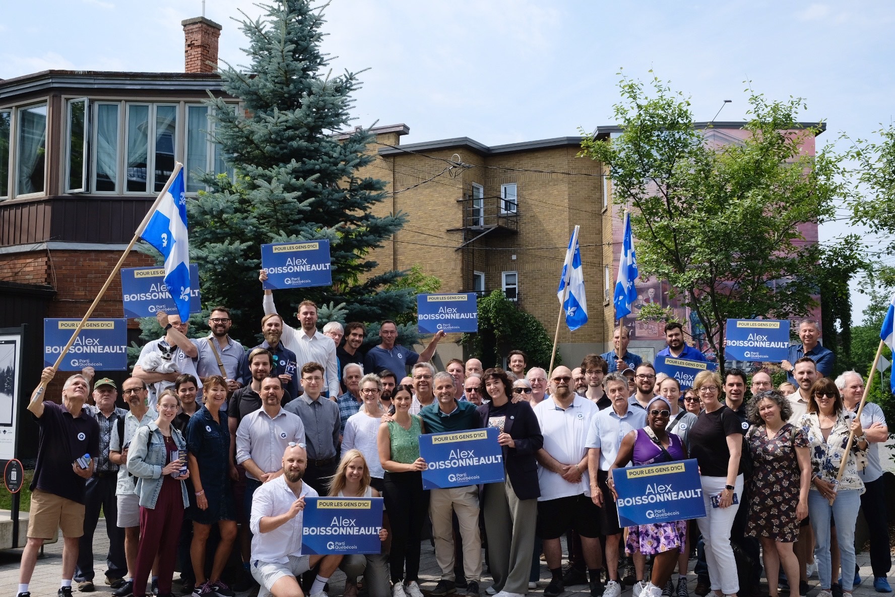 Arthabaska-L'Érable : une centaine de militants péquistes cognent aux ...