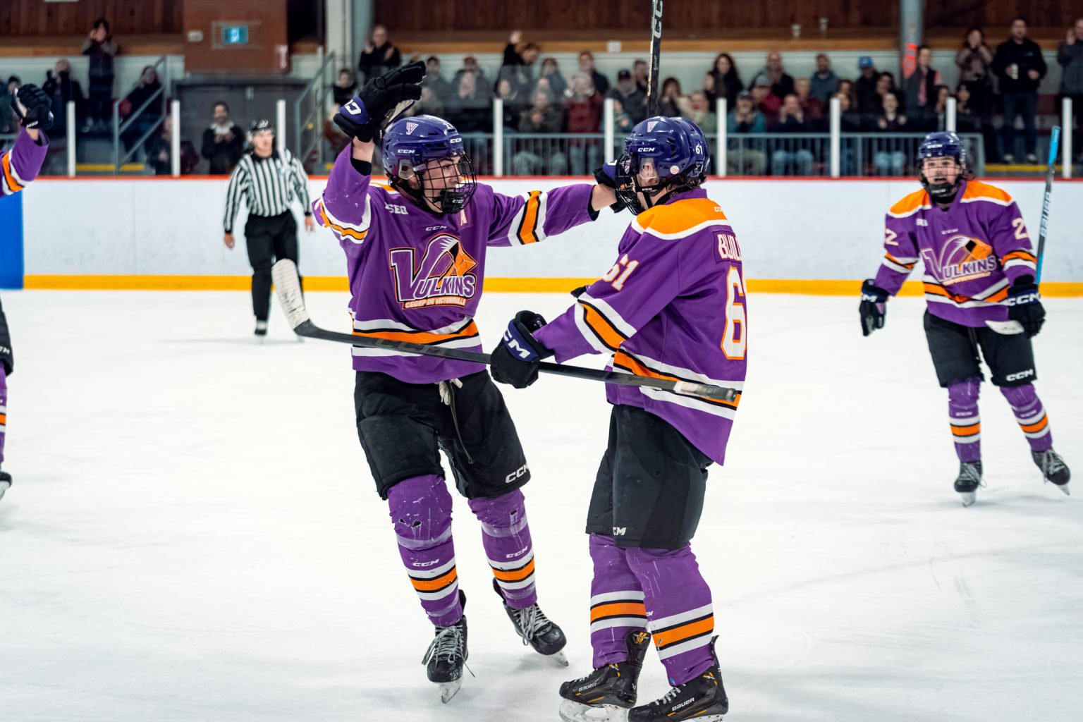 Hockey : les Vulkins l'emportent en fusillade - La Nouvelle Union et L ...