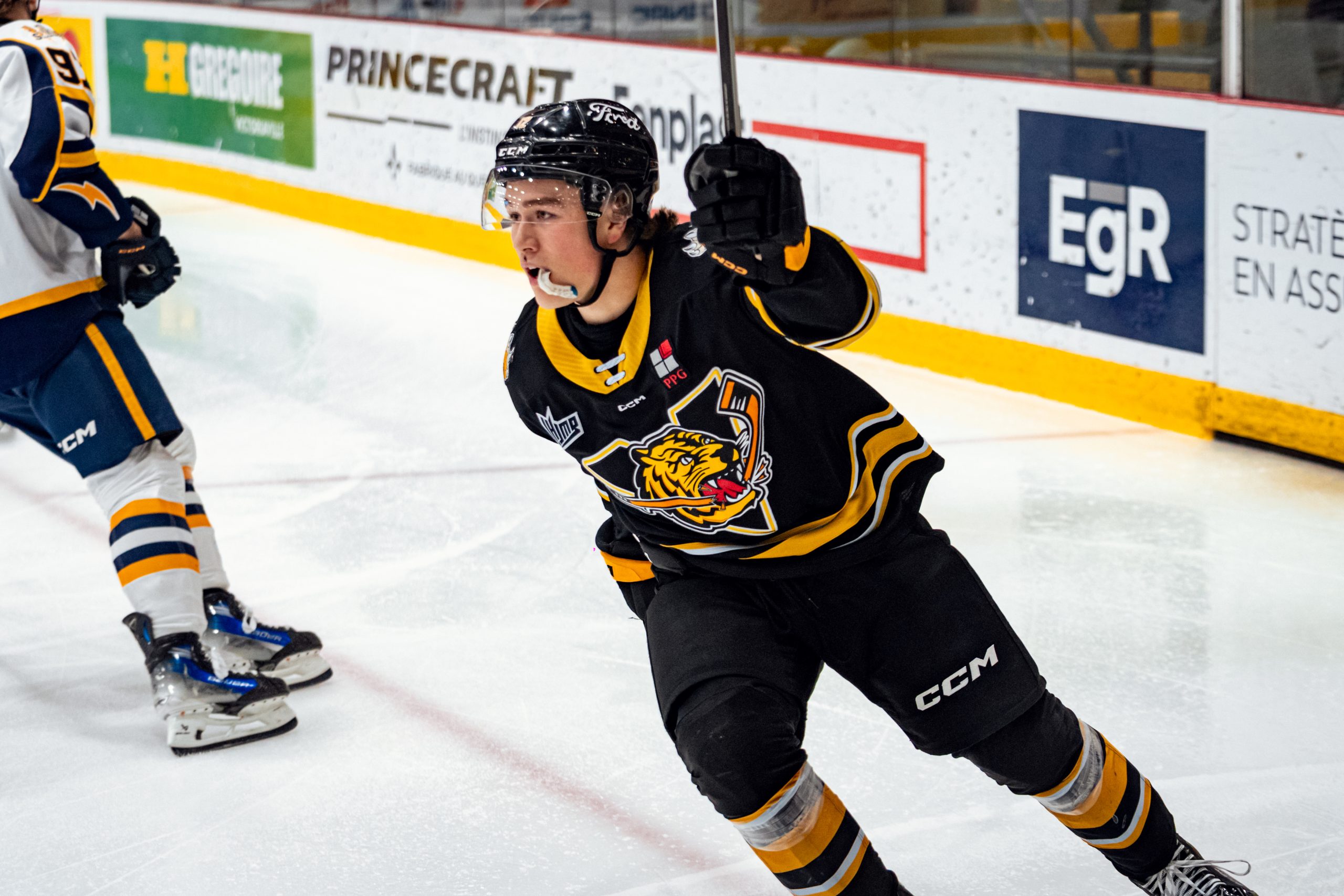 Eliott Simard prend une pause du hockey - La Nouvelle Union et L’Avenir ...